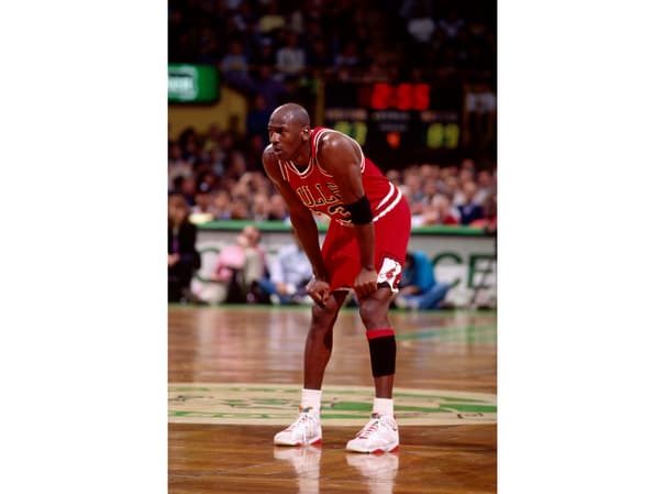 The Most Memorable Shoes by MJ in "The Last Dance". Nike.com
