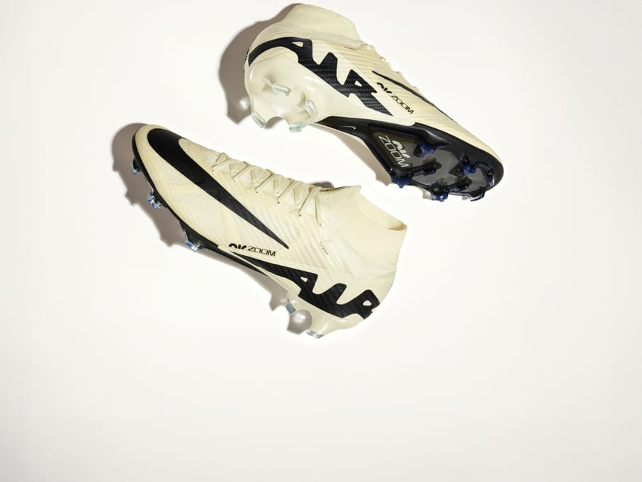 Football Boot Guide. Nike DK