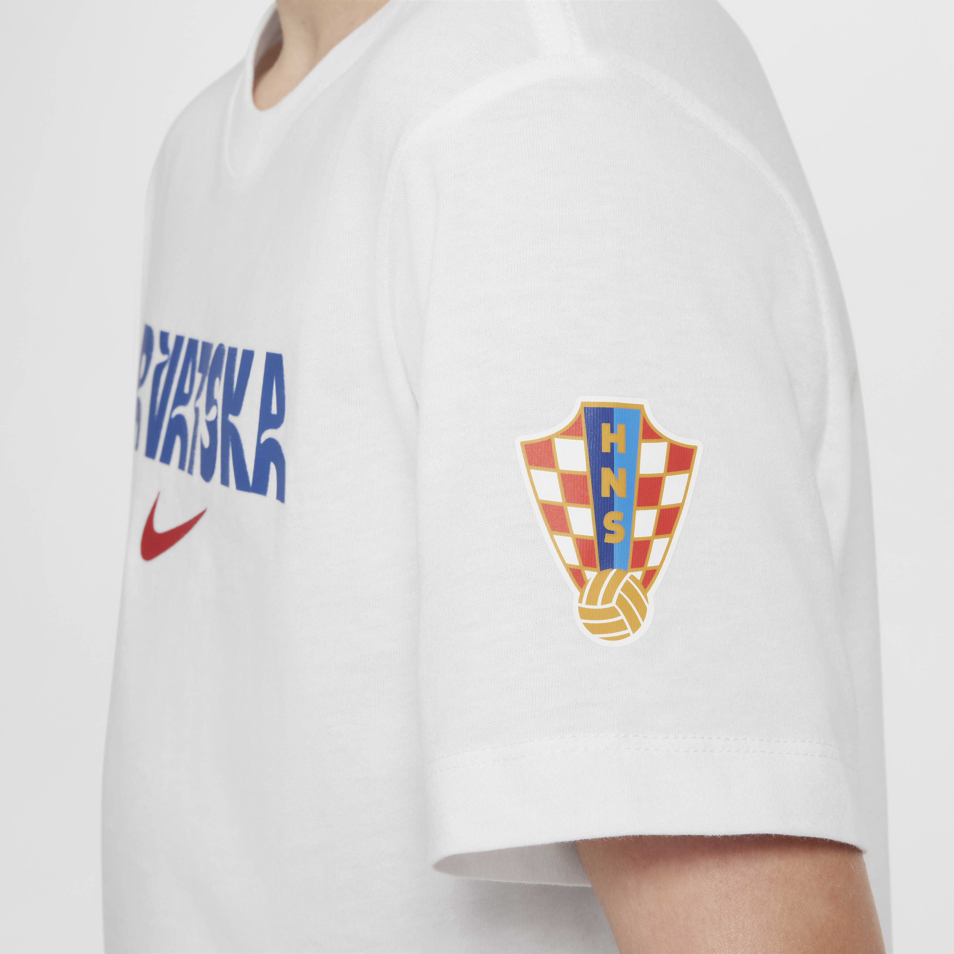 Nike Croatia Crest Older Kids' Nike Football T-Shirt | King's Cross