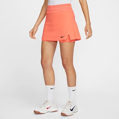 The best Nike hiking skirts to shop now. Nike IN