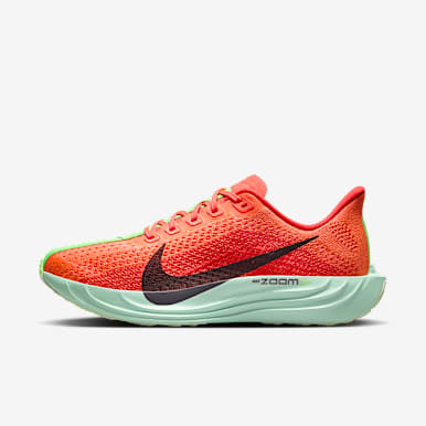 What Shoes Are Best for Long-Distance Running?. Nike.com