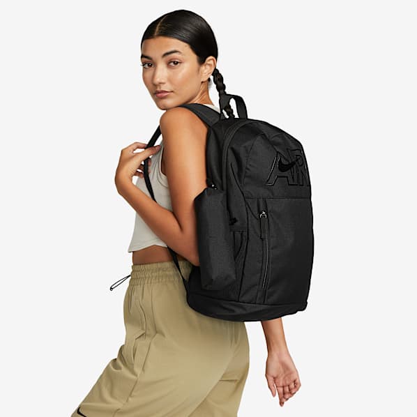 How To Find the Best Backpack for Travelling. Nike AU