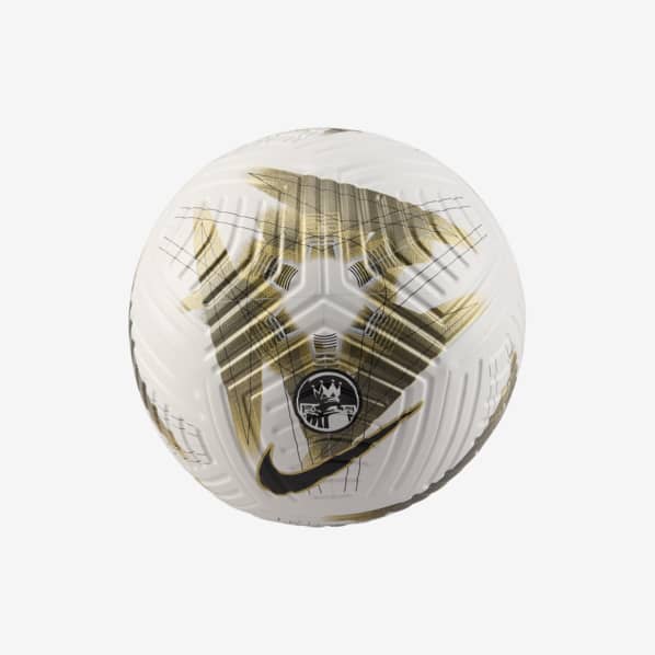 Cómo patear un balón de fútbol. Nike ES