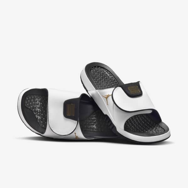 Nike’s Most Comfortable Slippers. Nike MY