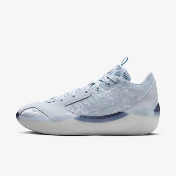 Nike integriert mit dem G.T. Cut 3 erstmals die innovative ZoomX ...