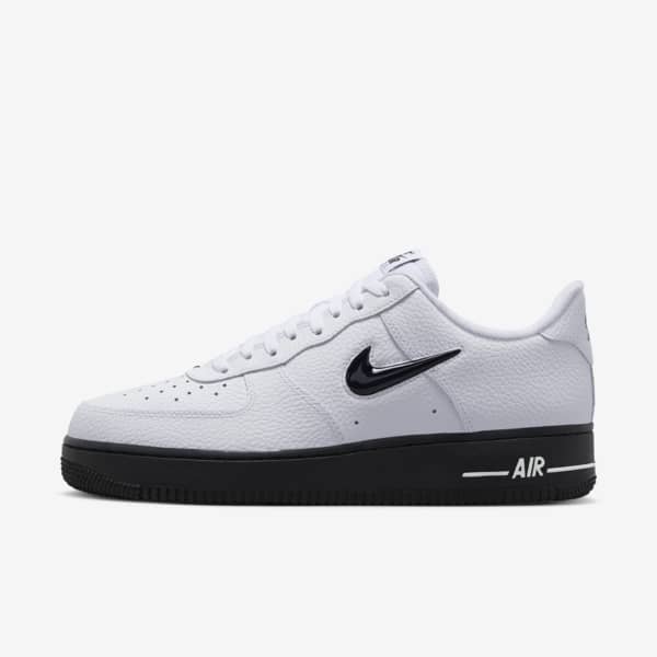 The history of the Nike Air Force 1. Nike CA