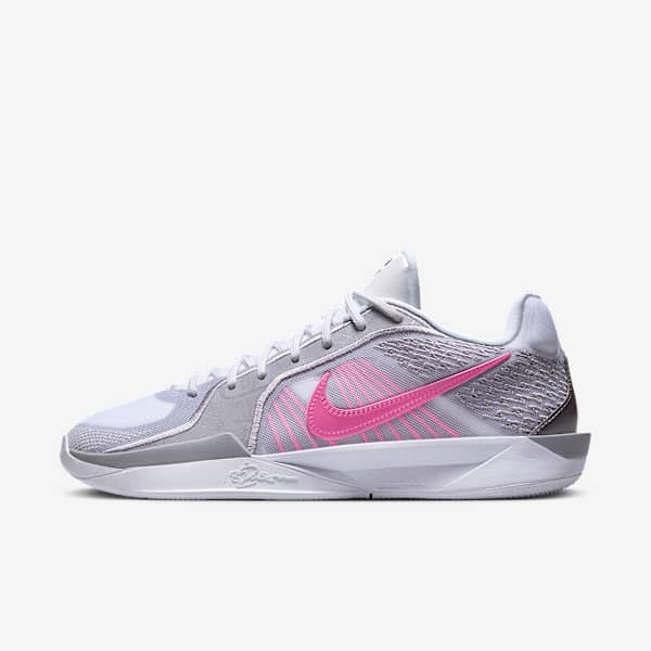 Il lancio di Sabrina 2 rende omaggio a una superstar del basket. Nike IT