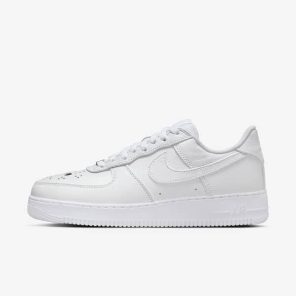 Official Air Force 1 size guide and tips. Nike CA