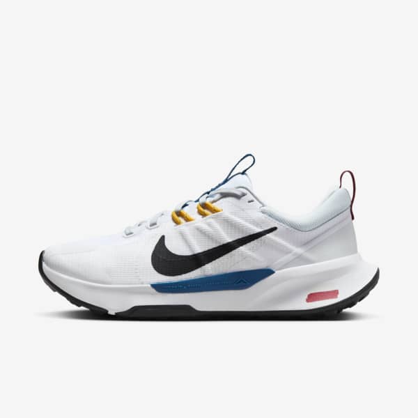 Trail Running Shoes vs. Running Shoes: What’s the Difference?. Nike.com