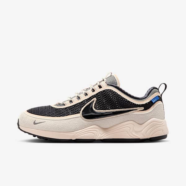 Men's Shoes, Clothing & Accessories. Nike CA