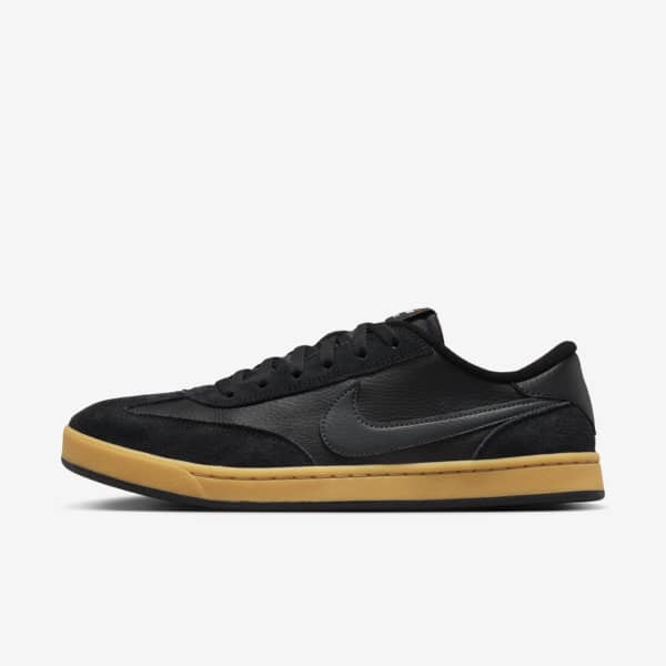 How to Skateboard for Beginners. Nike IN