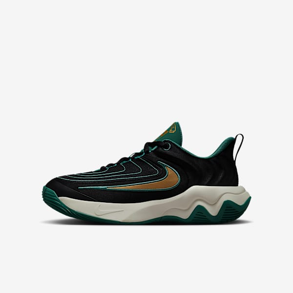 The Giannis Freak 6 is the latest signature shoe from super hooper ...