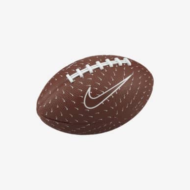 7 Nike Gift Ideas for Football Players, Coaches and Fans. Nike.com