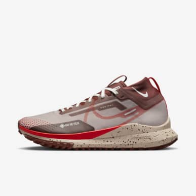 The Best Waterproof Running Shoes From Nike. Nike RO