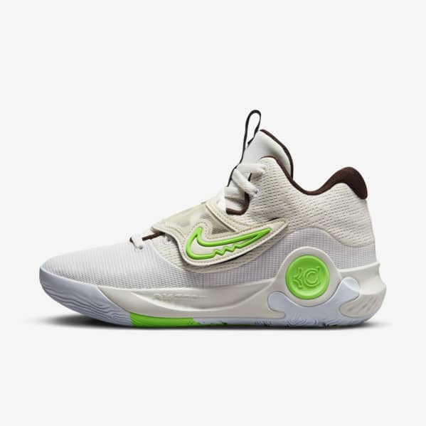 Les meilleures chaussures de basketball Nike pour les meneurs. Nike CA