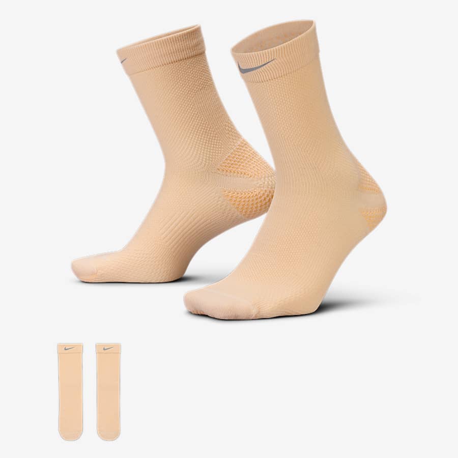 difference between nike socks