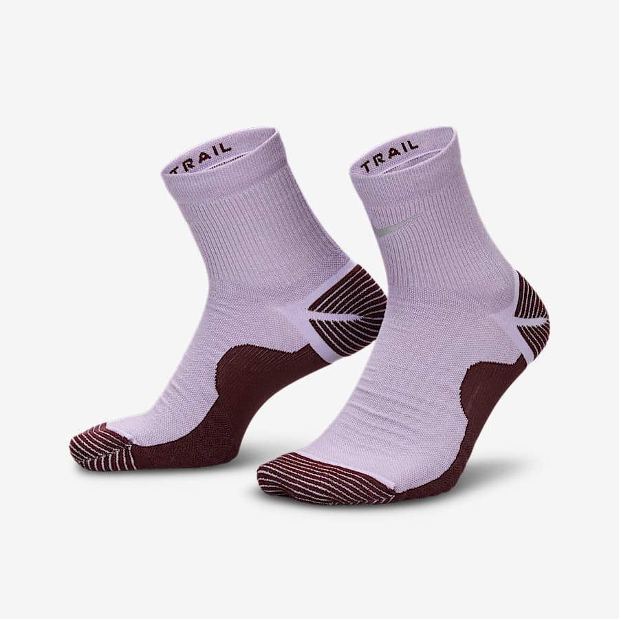 difference between nike socks