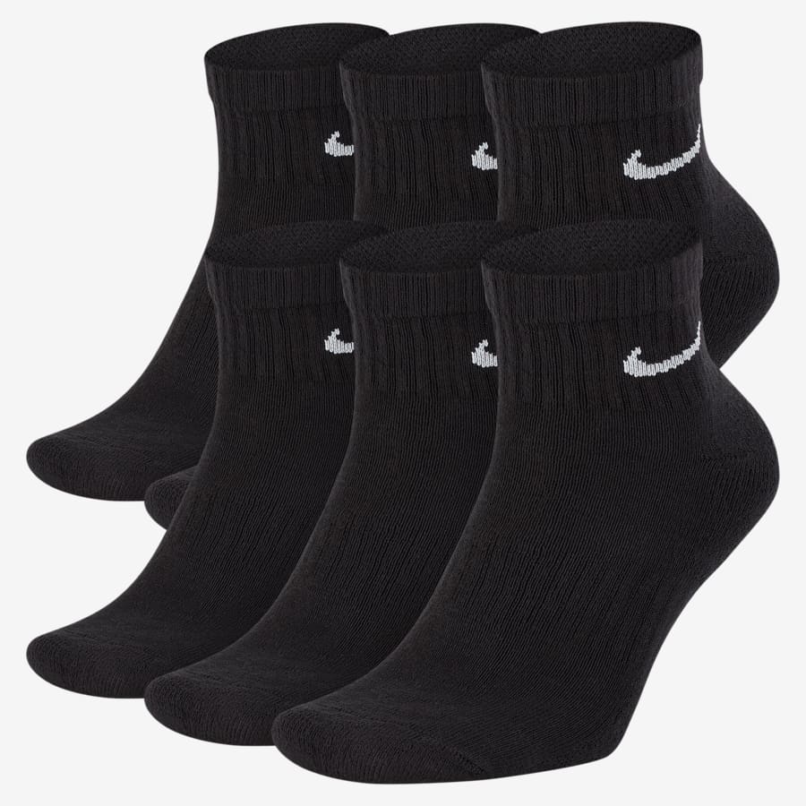 difference between nike socks
