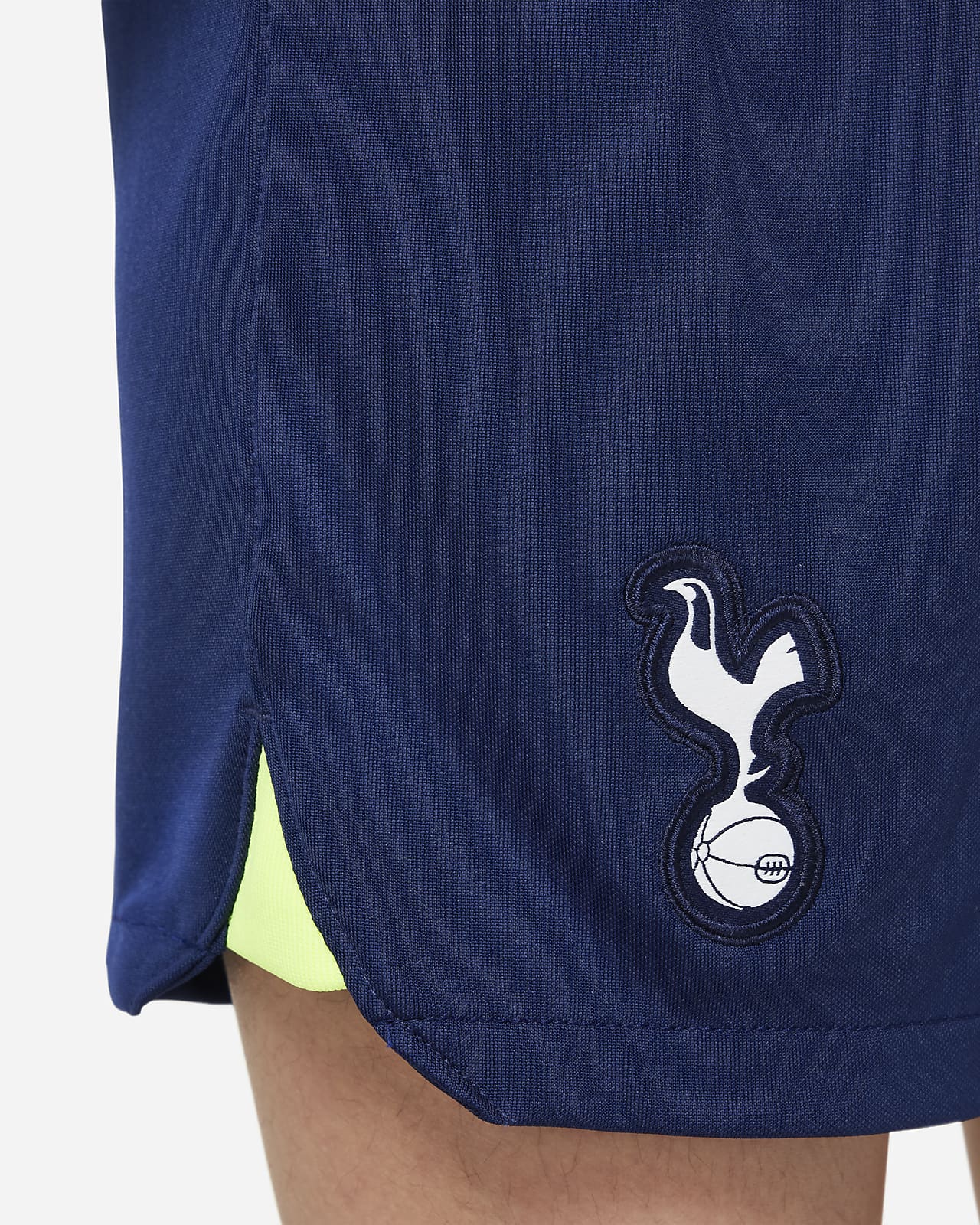 Tottenham Hotspur 2022/23 Home Younger Kids' Football Kit. Nike SA