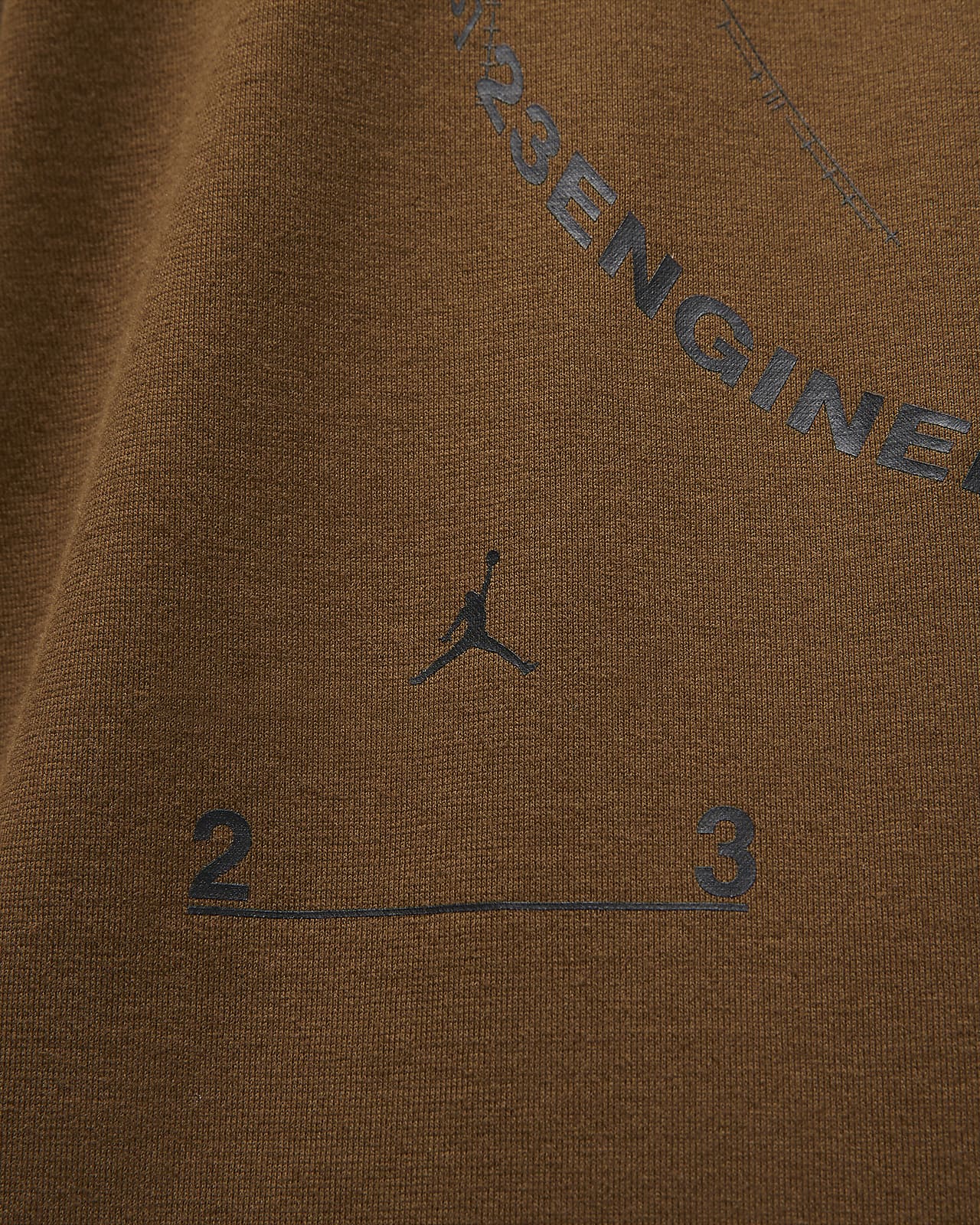 Jordan 23 Engineered Men's Long-Sleeve Crew. Nike PT