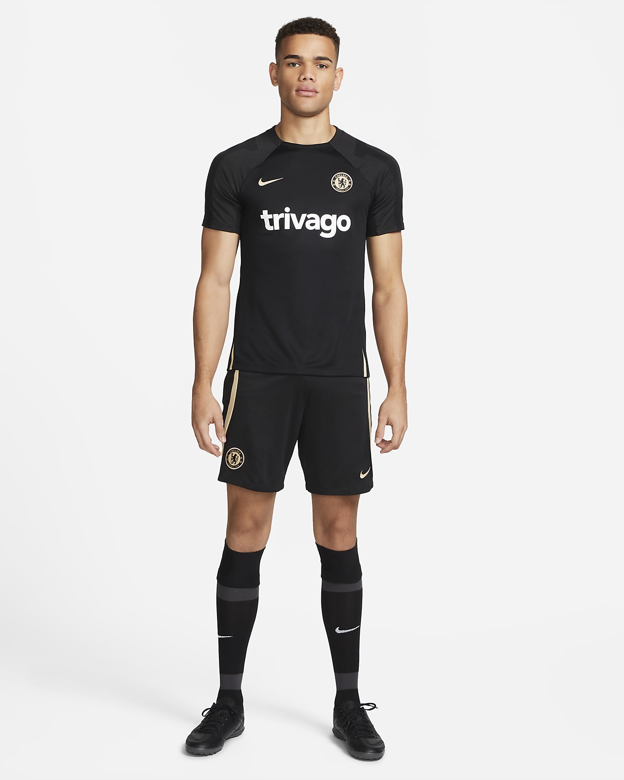 Chelsea F.C. Strike Men's Nike Dri-FIT Knit Football Shorts. Nike PT