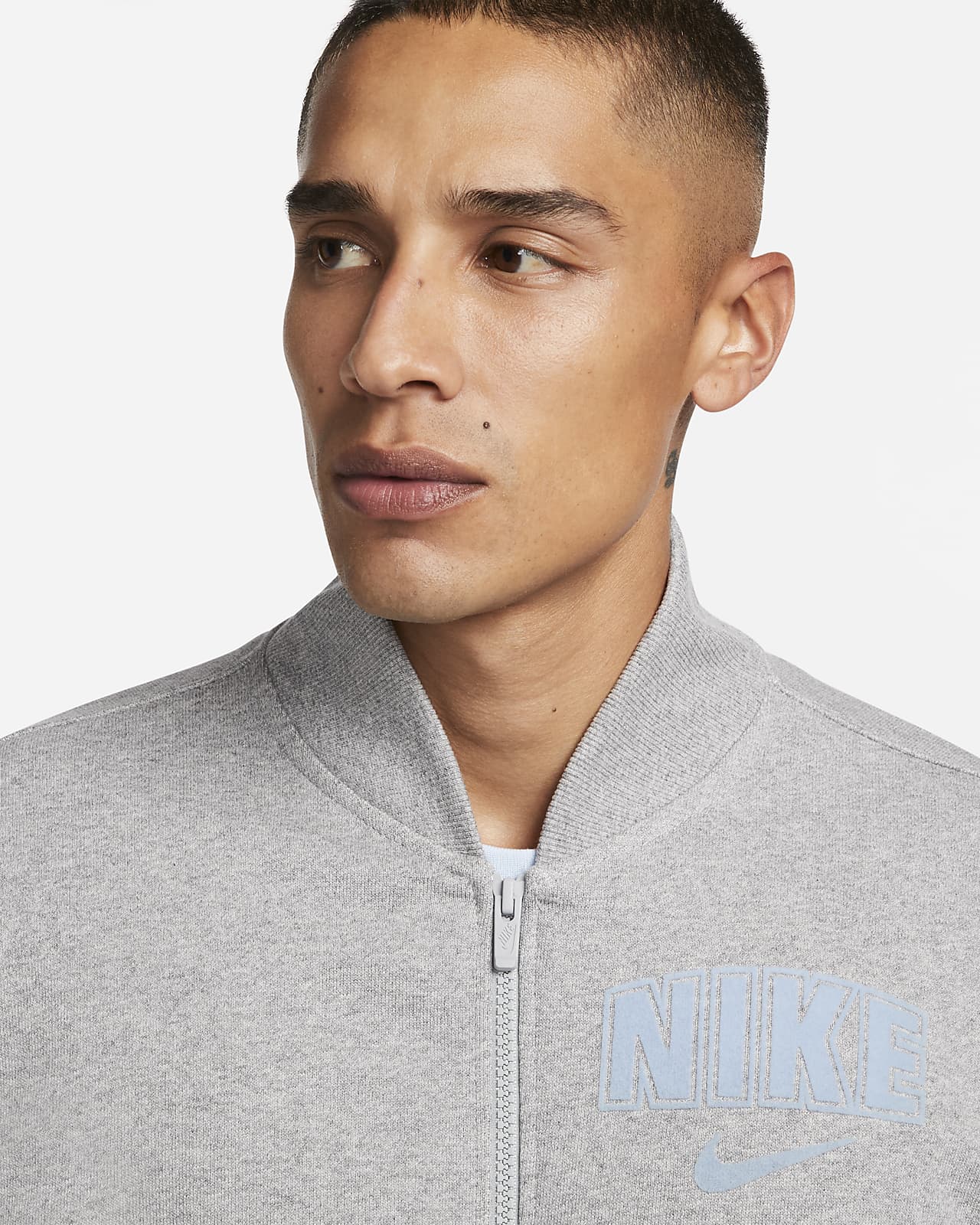 Veste universitaire en tissu Fleece Nike Sportswear pour Homme. Nike BE