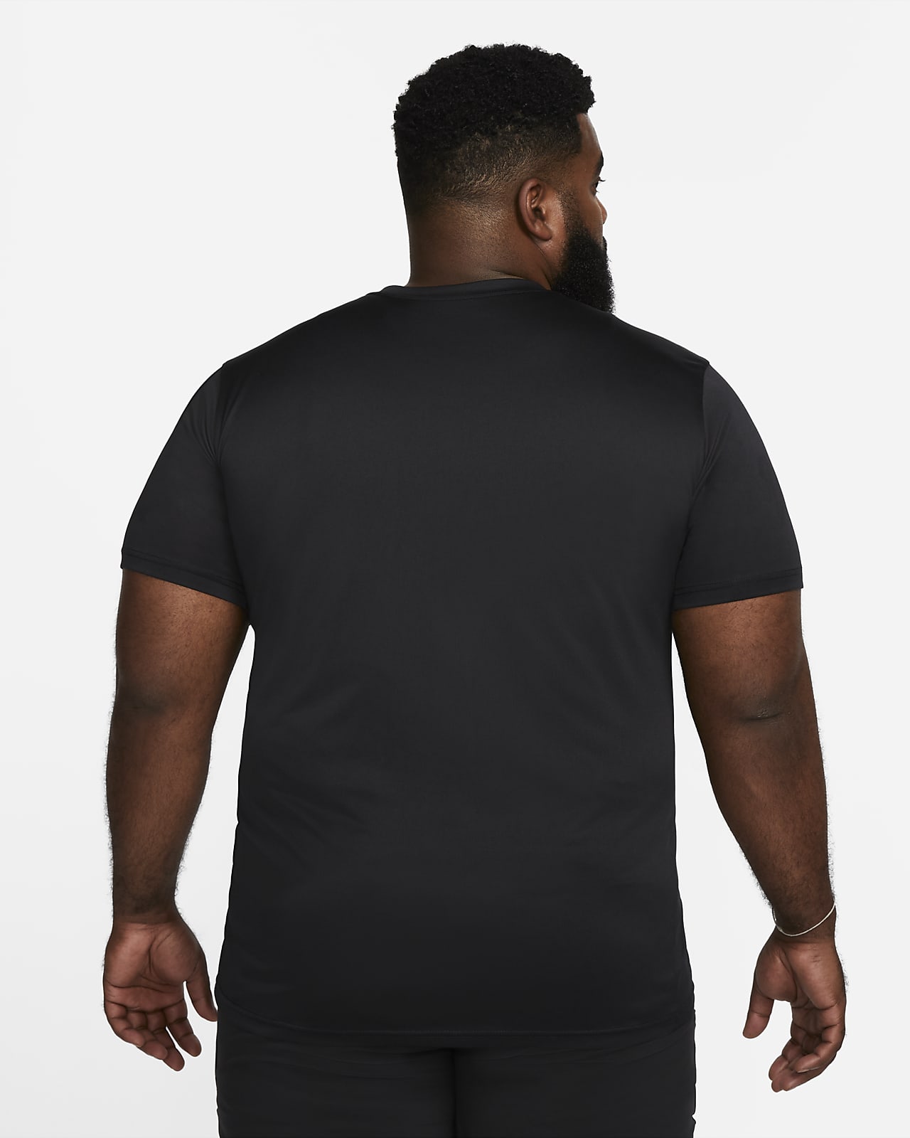 Tee-shirt de training Nike Dri-FIT Wild Clash pour Homme. Nike BE