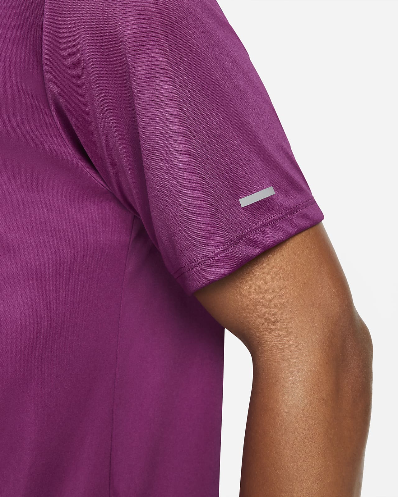 Nike Dri-FIT UV Run Division Miler Men's Graphic Short-Sleeve Top. Nike CZ