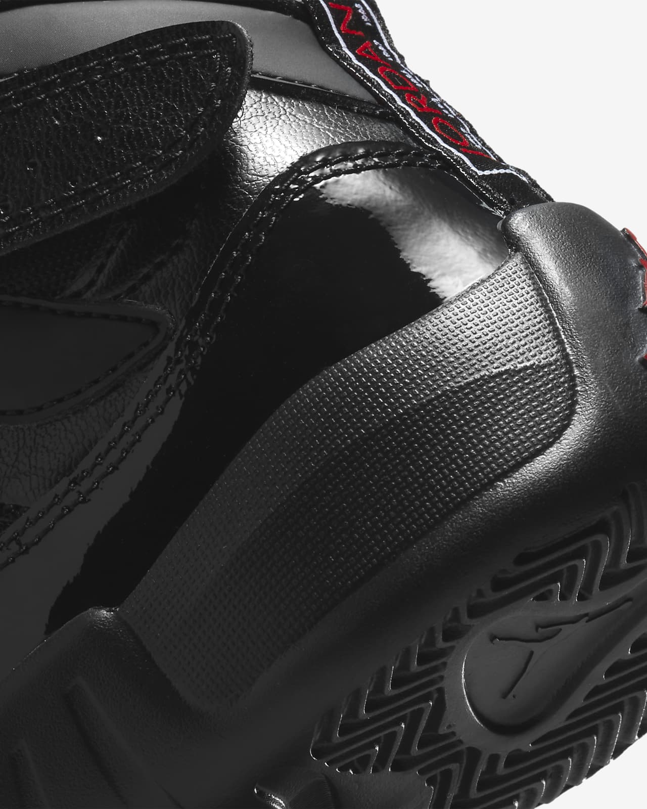 Jumpman Trey Two Younger Kids' Shoes. Nike AT