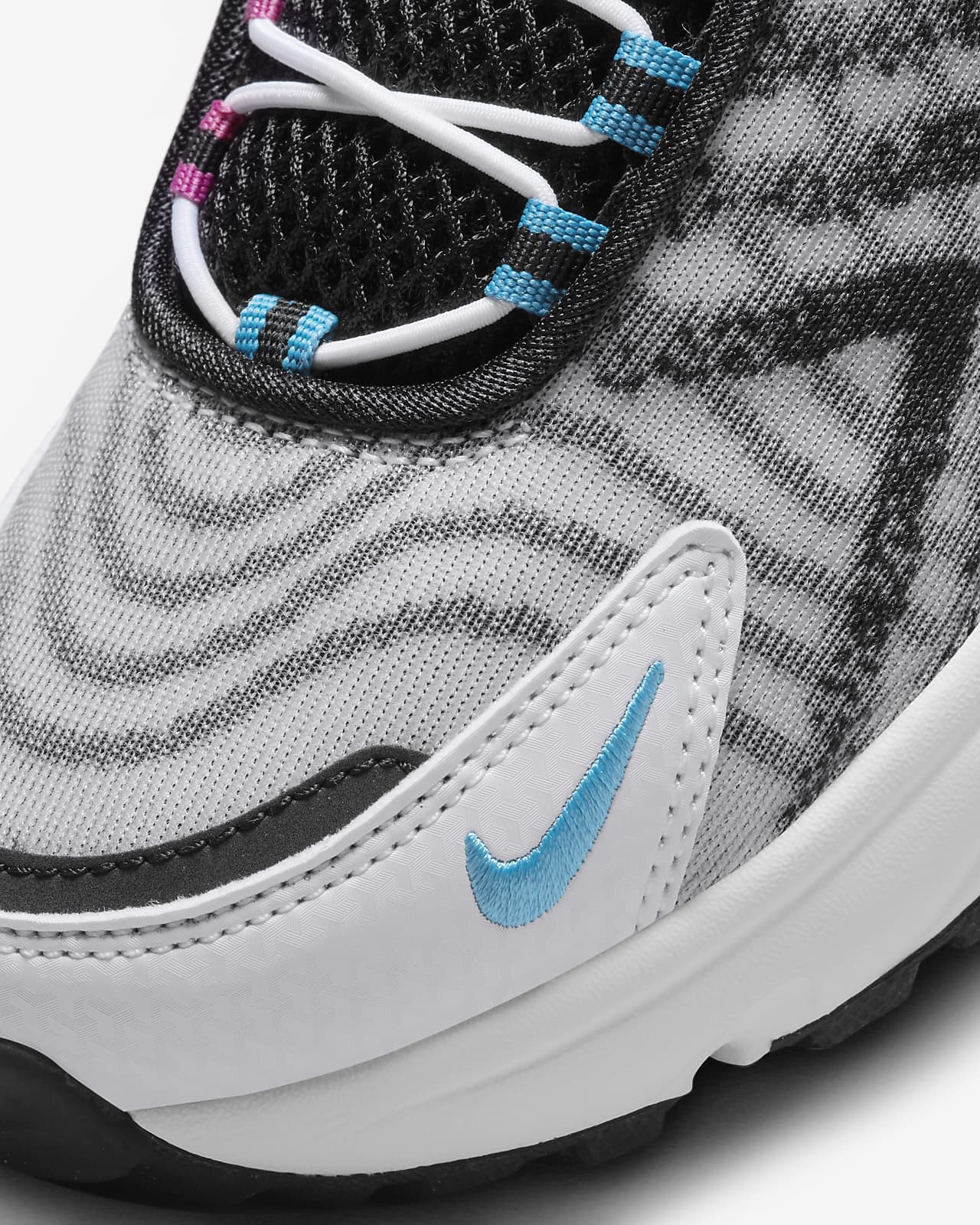 Nike Air Max TW SE Younger Kids' Shoes. Nike AT