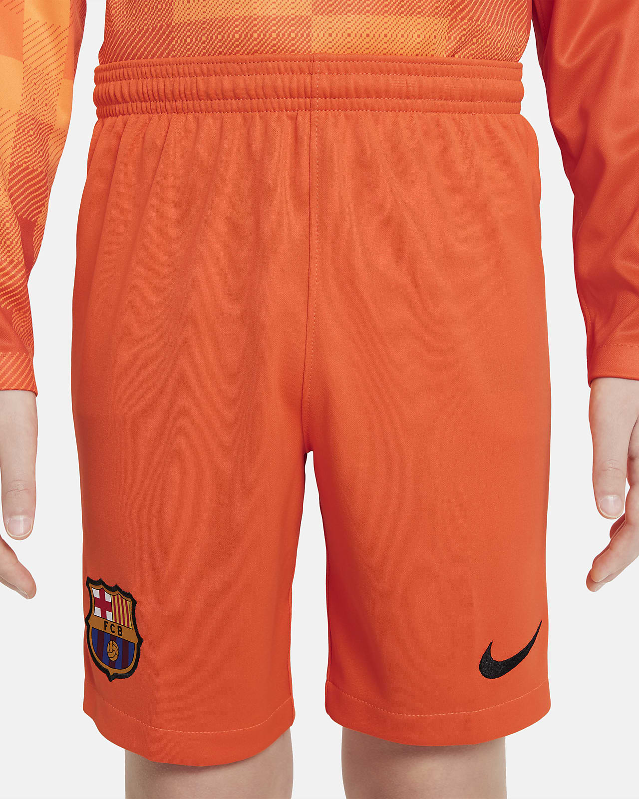 F.C. Barcelona 2021/22 Stadium Goalkeeper Older Kids' Football Shorts ...