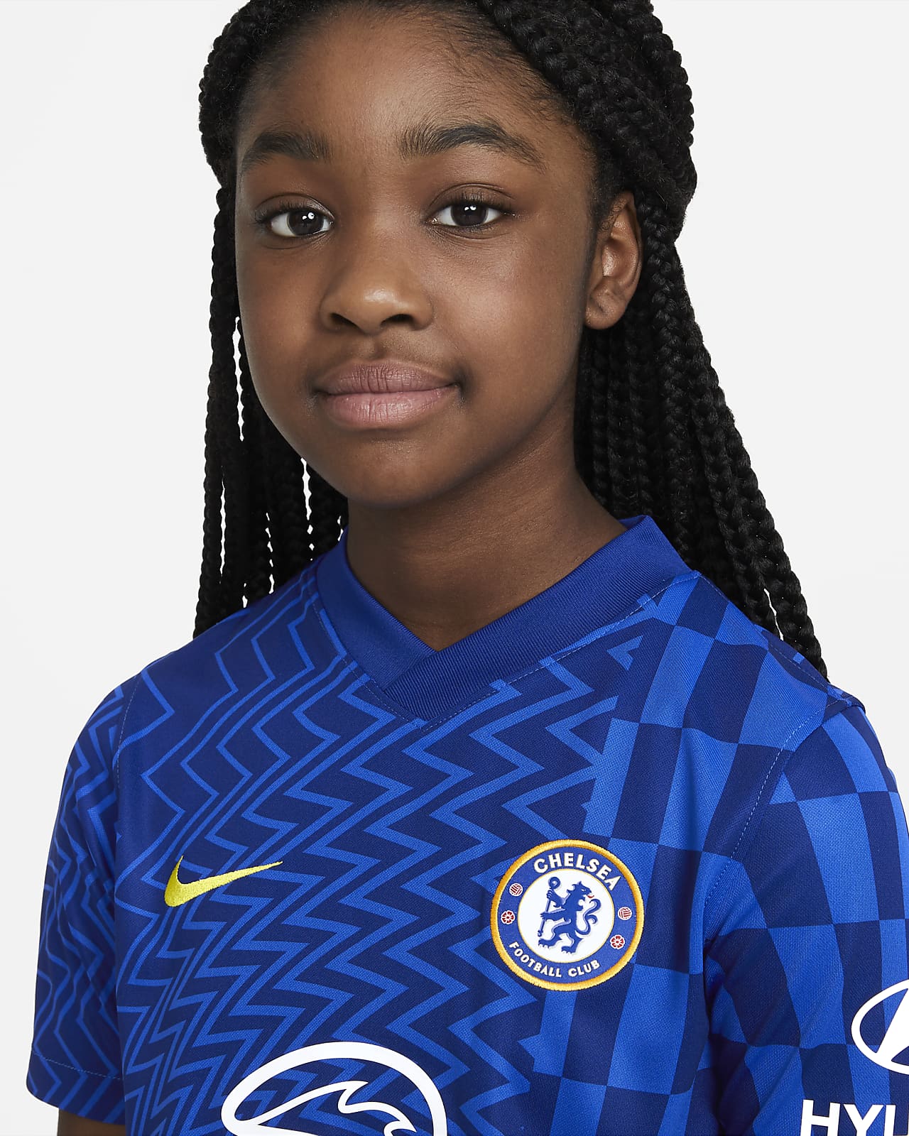 Chelsea F.C. 2021/22 Stadium Home Older Kids' Football Shirt. Nike LU