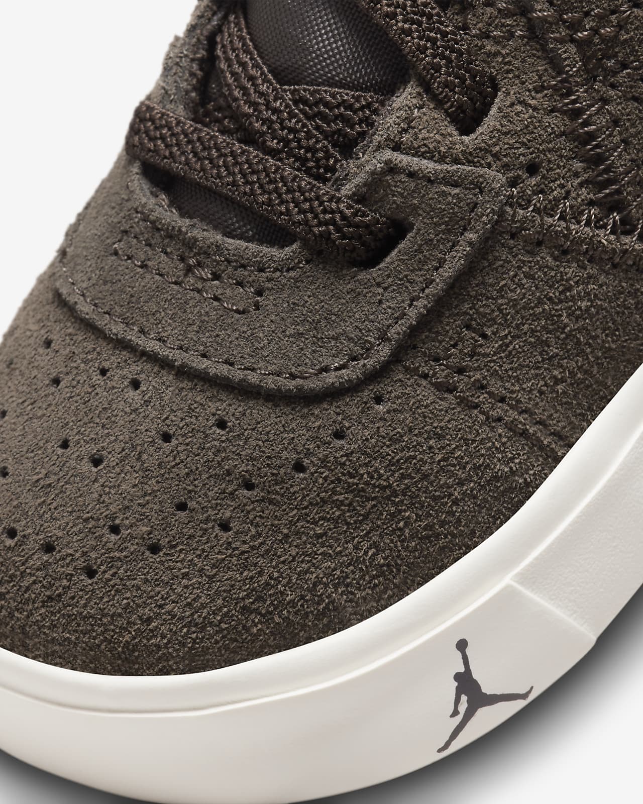 Chaussure Jordan Series ES ALT pour bébé et petit enfant. Nike LU
