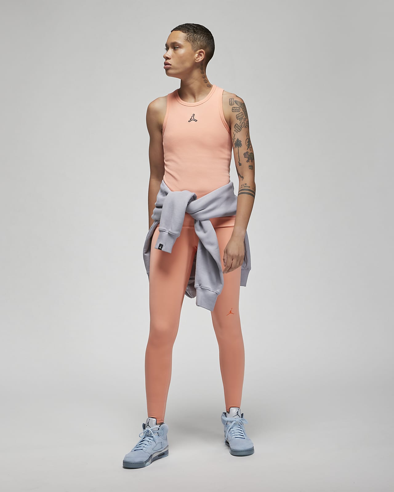 Jordan Essentials női trikó. Nike HU