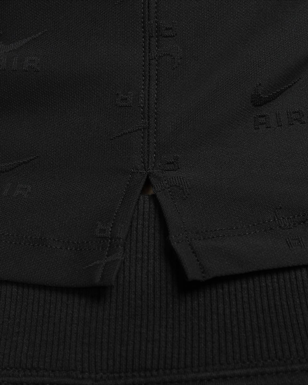 Nike Air Women's All-Over Print Long-Sleeve Top. Nike SA