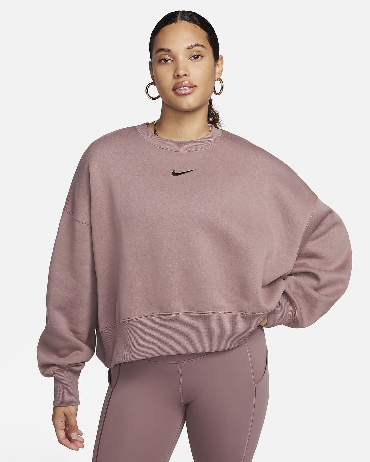 Nike Sportswear Phoenix Fleece Women's Over-Oversized Crew-Neck Sweatshirt. Nike UK