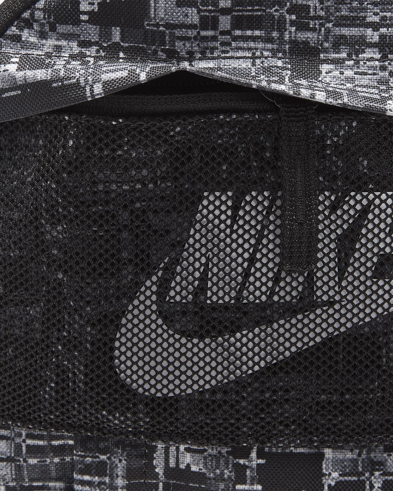 Nike Backpack (21L). Nike AE