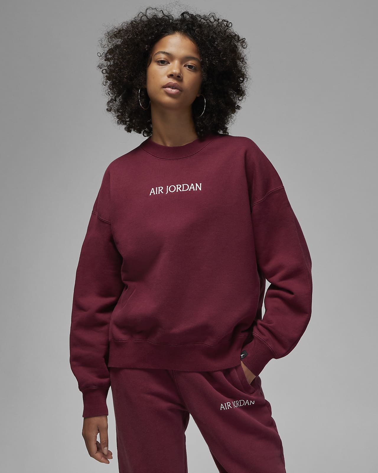 Air Jordan Wordmark Women's Crew. Nike BE