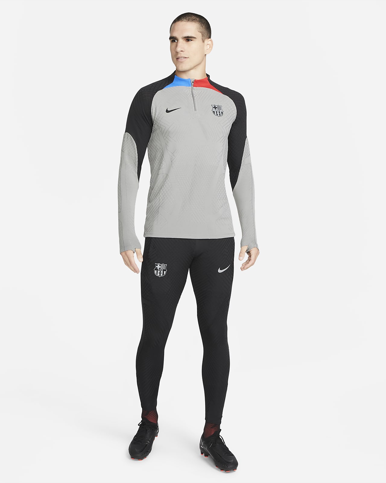 F.C. Barcelona Strike Elite Men's Nike Dri-FIT ADV Knit Football Drill Top. Nike NL