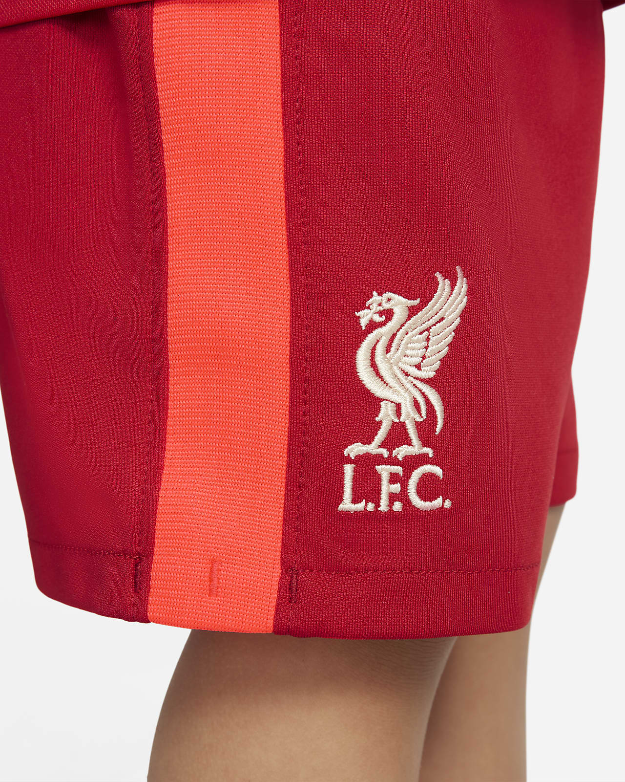 Liverpool F.C. 2021/22 Home Baby & Toddler Football Kit. Nike SE