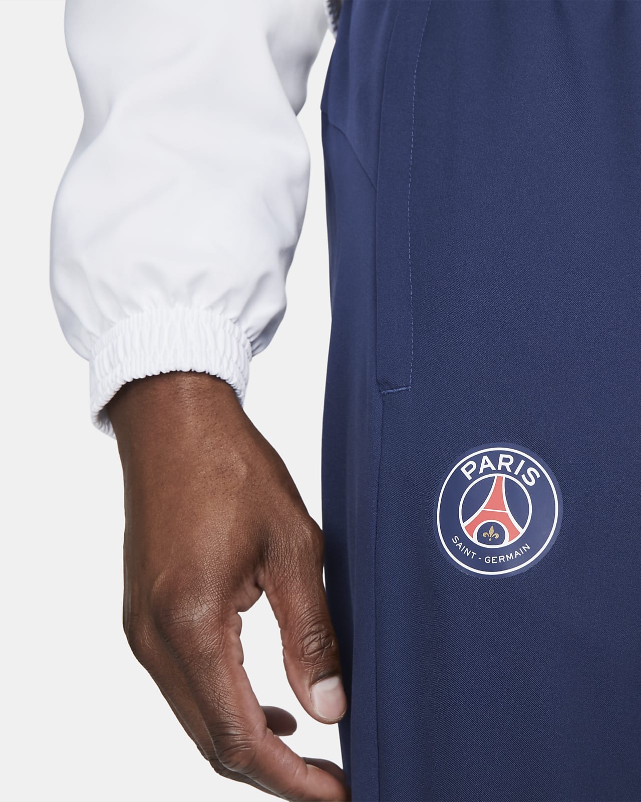Paris Saint-Germain Strike Men's Nike Football Tracksuit. Nike DK