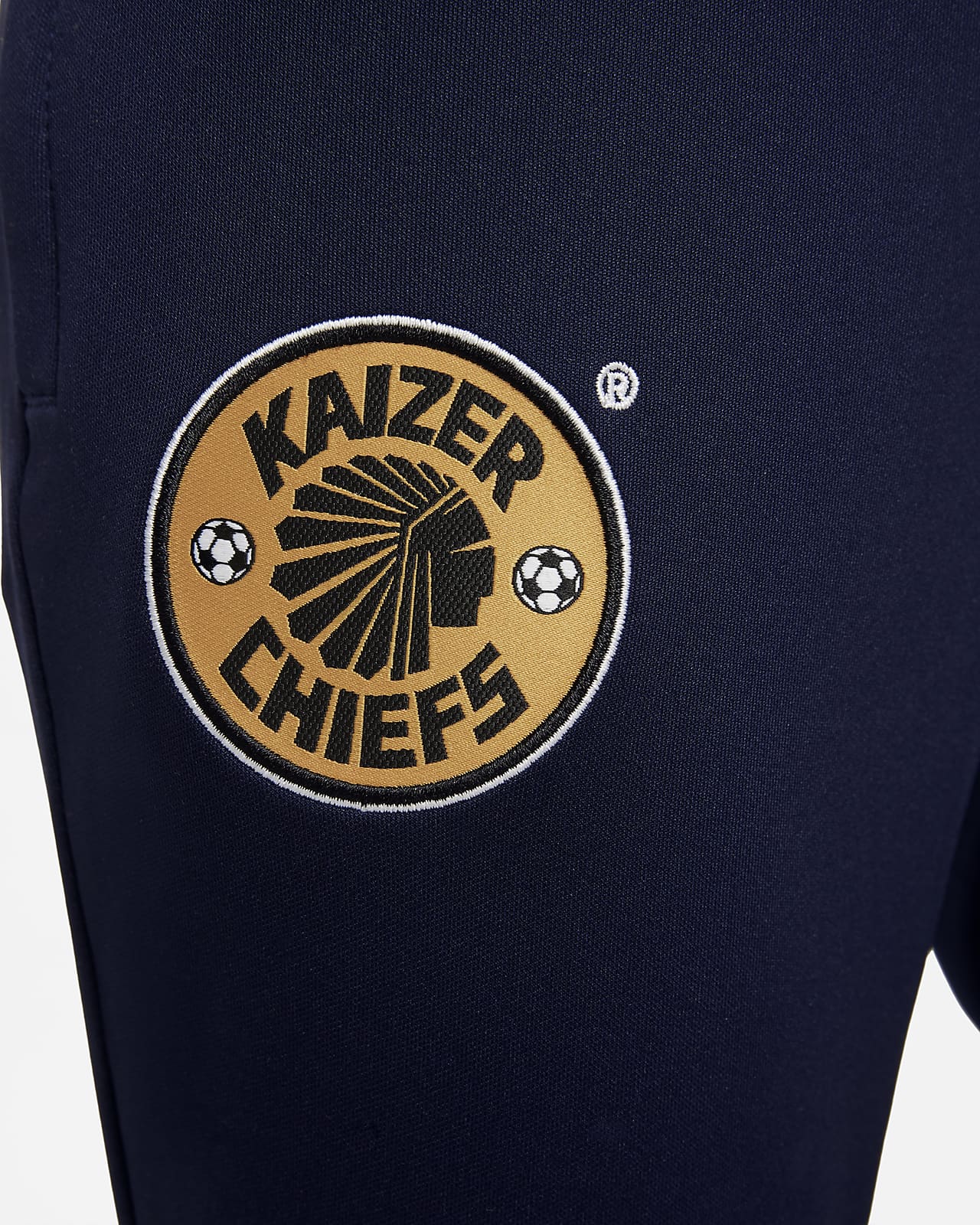 Kaizer Chiefs F.C. Academy Pro-Nike Dri-FIT-fodboldtracksuit til større ...