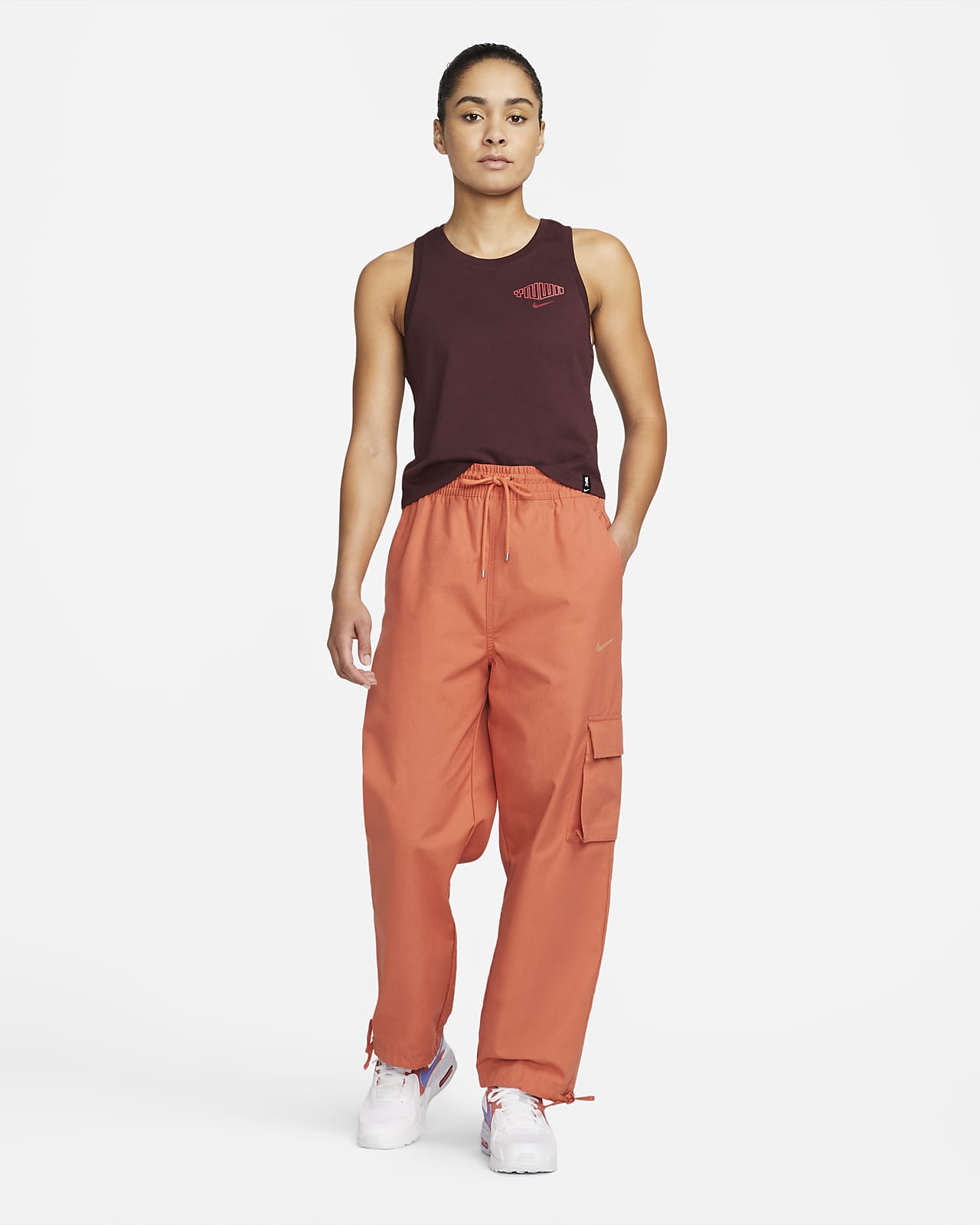 Liverpool F.C. Women's Cropped Football Tank. Nike SA