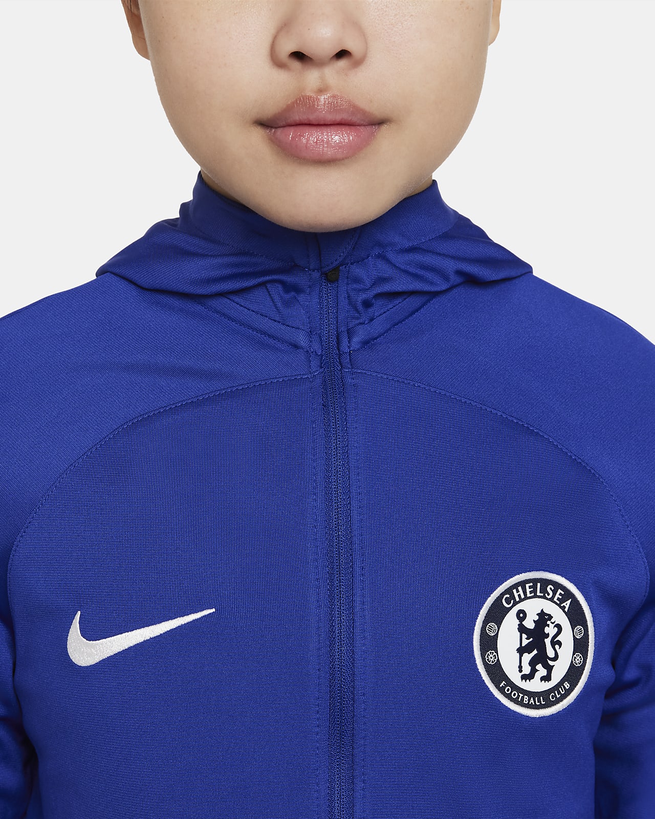 Chelsea F.C. Strike Older Kids' Nike Dri-FIT Knit Football Tracksuit. Nike DK