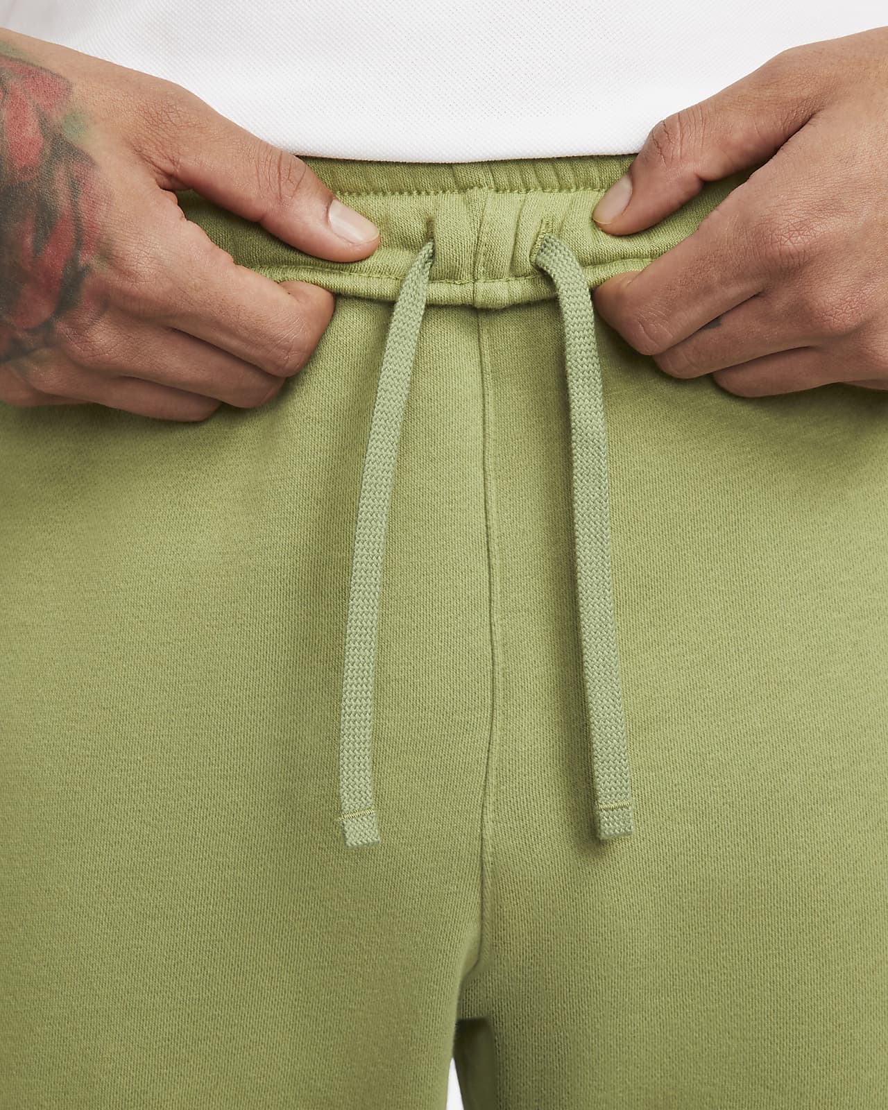 Nike Sportswear Club Fleece Joggers. Nike AT