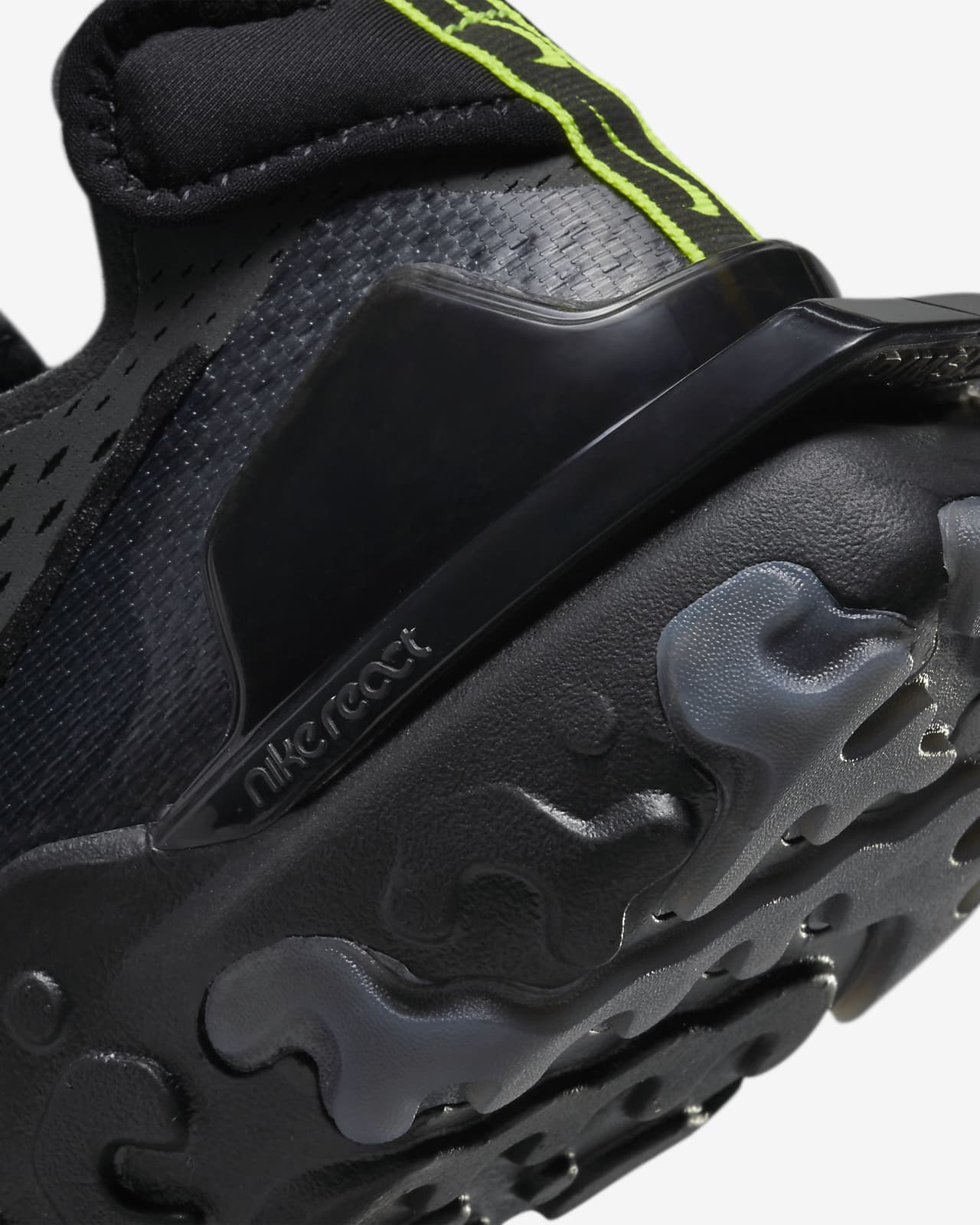 Nike React Vision Herrenschuh. Nike AT