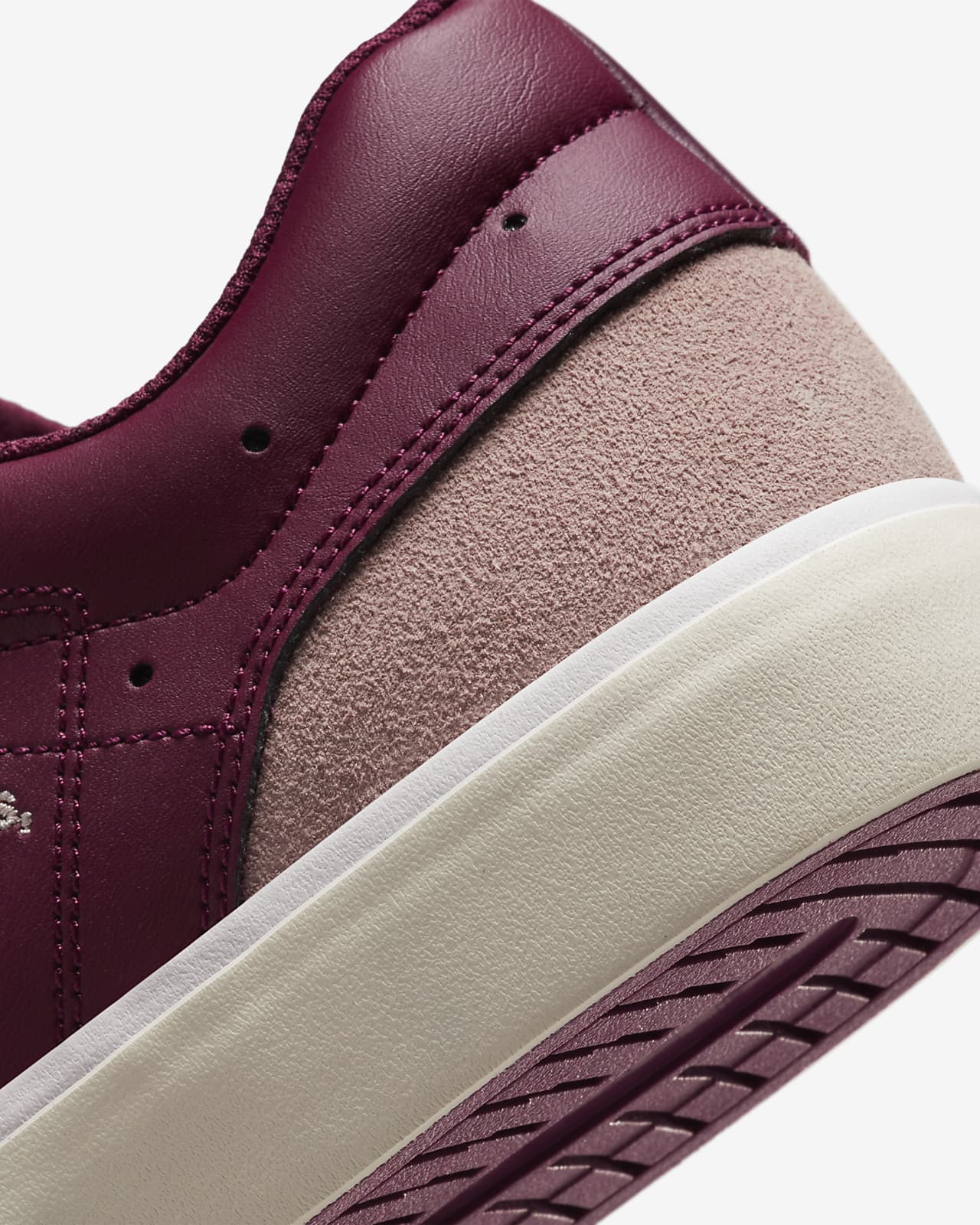 Jordan Series ES Men's Shoes. Nike LU