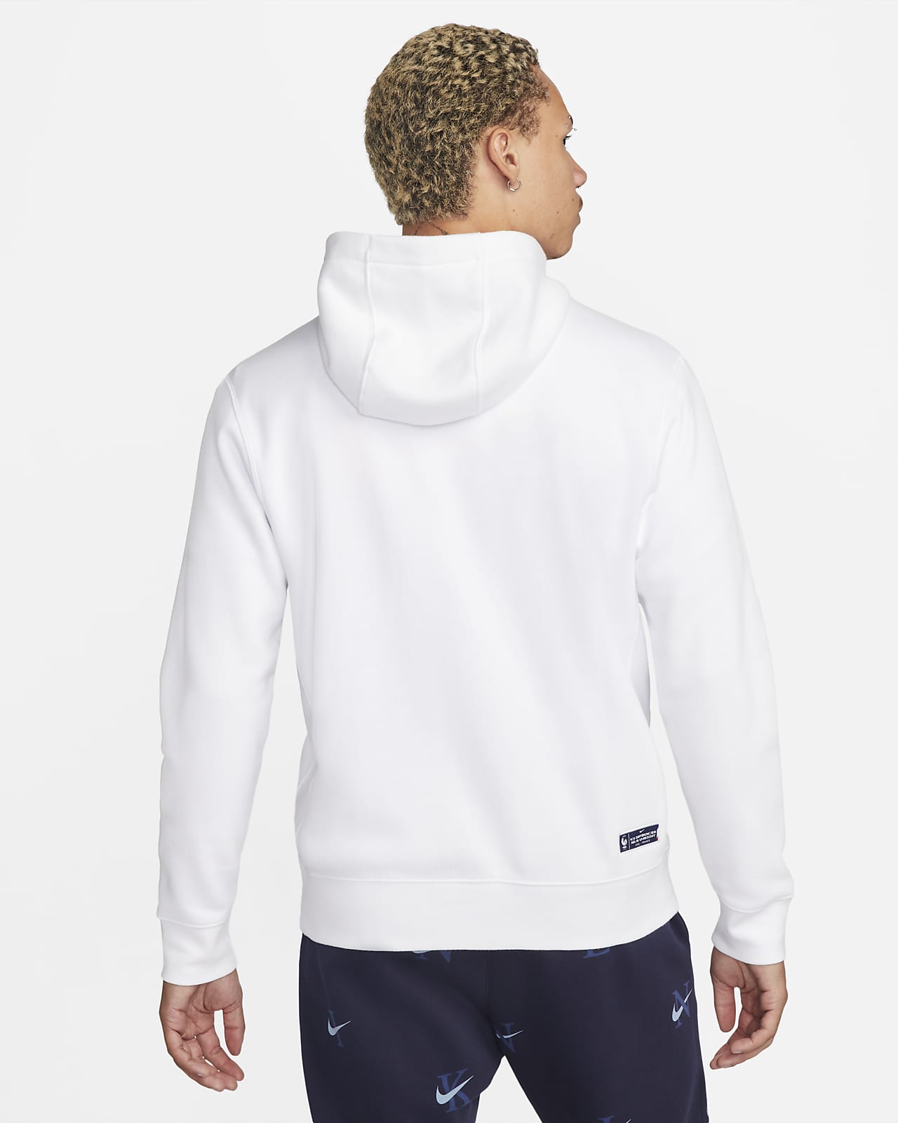 FFF Club Fleece Men's Full-Zip Hoodie. Nike NL