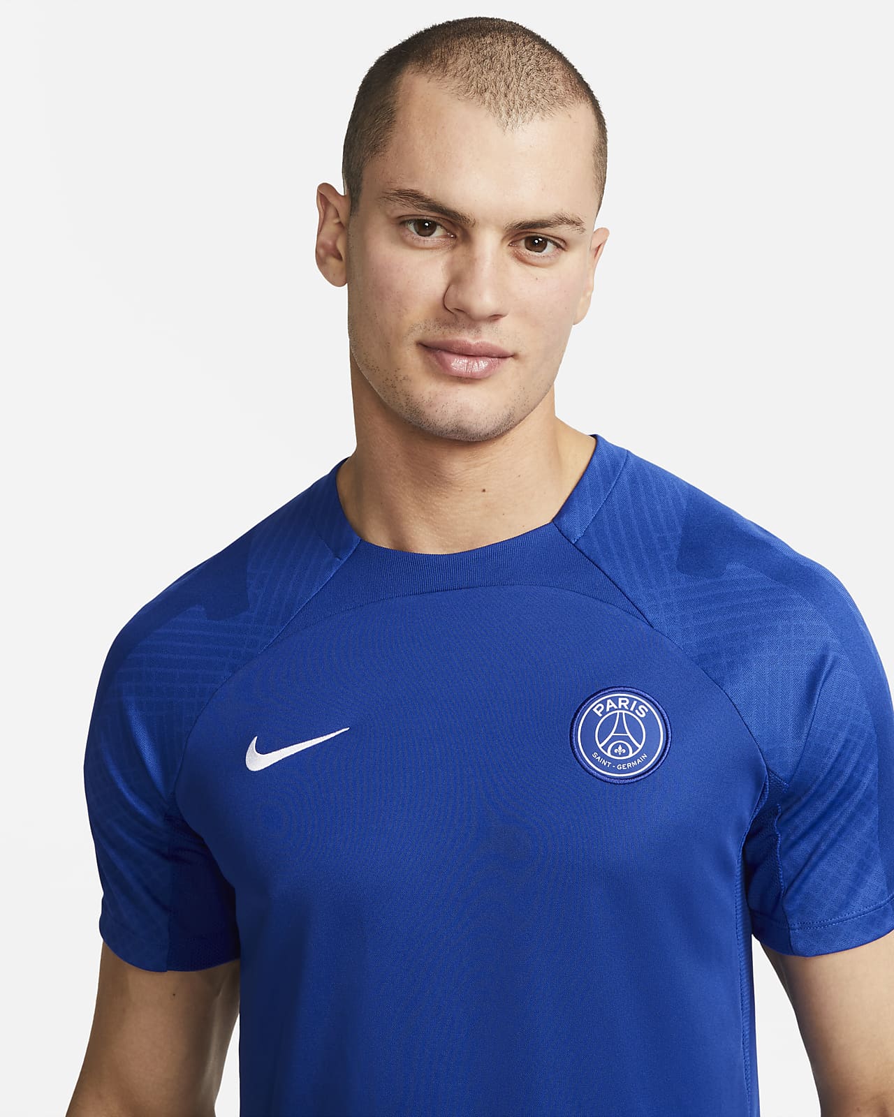 Haut de football à manches courtes Nike Dri-FIT Paris Saint-Germain ...