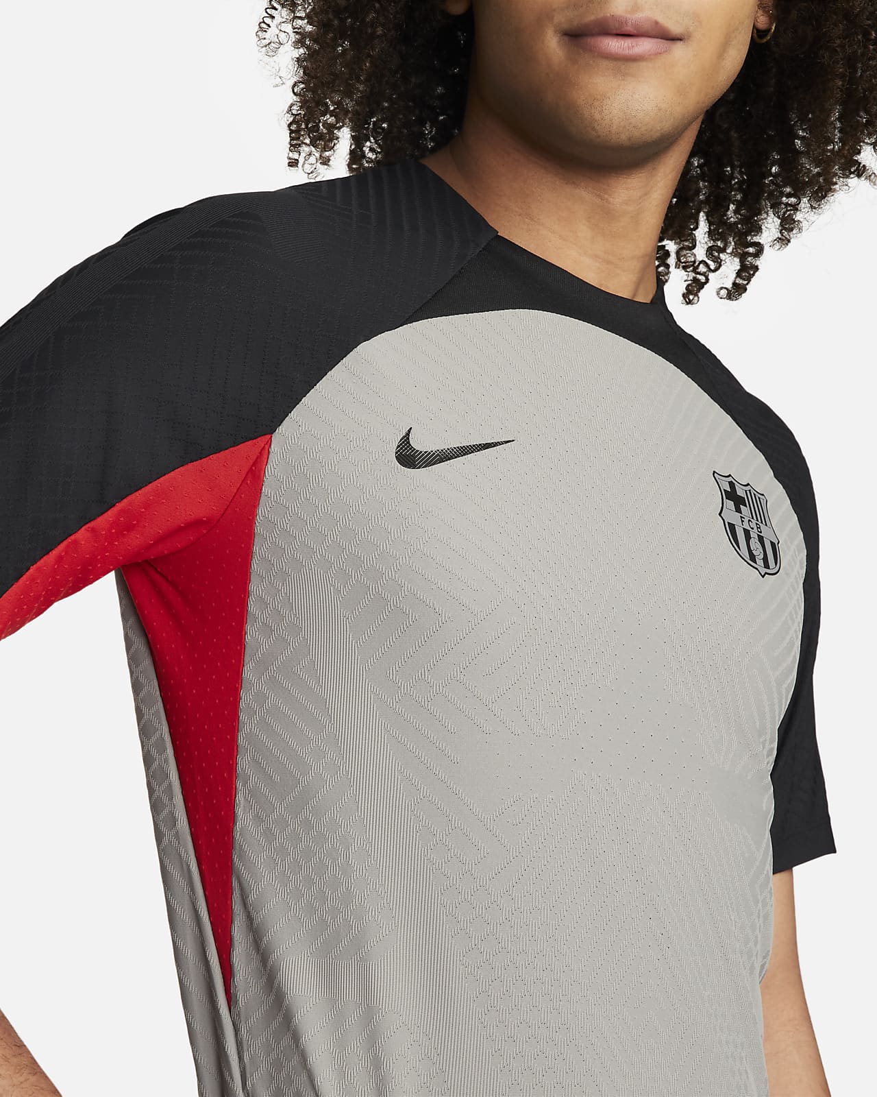 F.C. Barcelona Strike Elite Men's Nike Dri-FIT ADV Knit Football Top. Nike NL